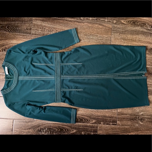 MISSLOOK | Dresses | Misslook Long Sleeve Back Zip Green Dress | Poshmark